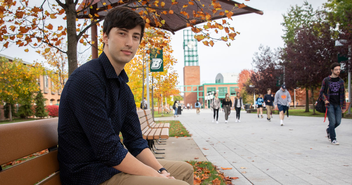 Undergraduate’s study links stress, sugar consumption | Binghamton ...