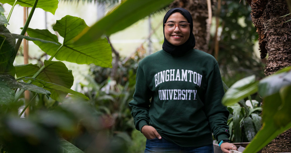 Fulbright scholar’s studies focus on evolution | Binghamton University ...
