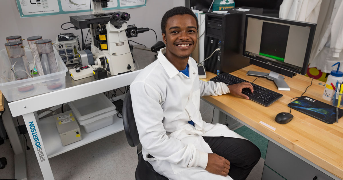 Binghamton lab focuses on understanding skin | Binghamton University ...